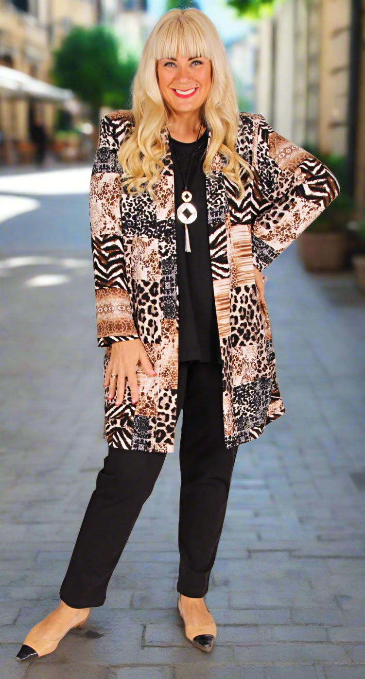 Cosy Knit Edge to Edge Animal Kingdom – Sybils Plus Size Fashion