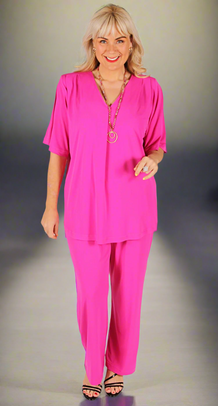 Pia Pleat Front Top Fuchsia – Sybils Plus Size Fashion